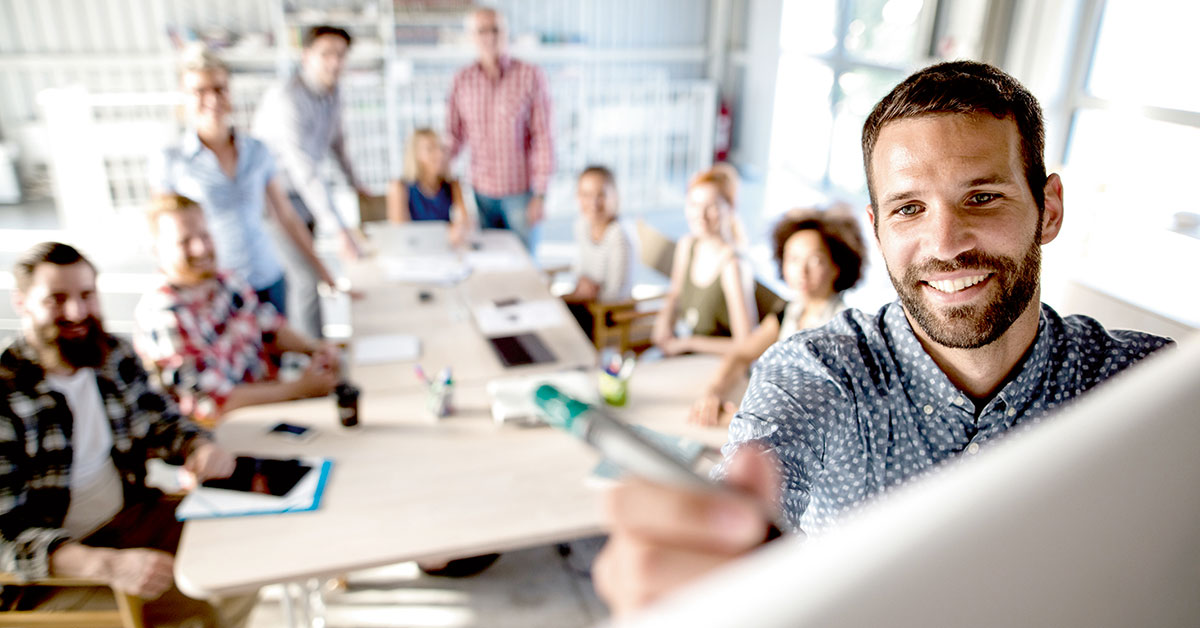 Guide: Fem steg till effektivare samarbete | Telenor Företag